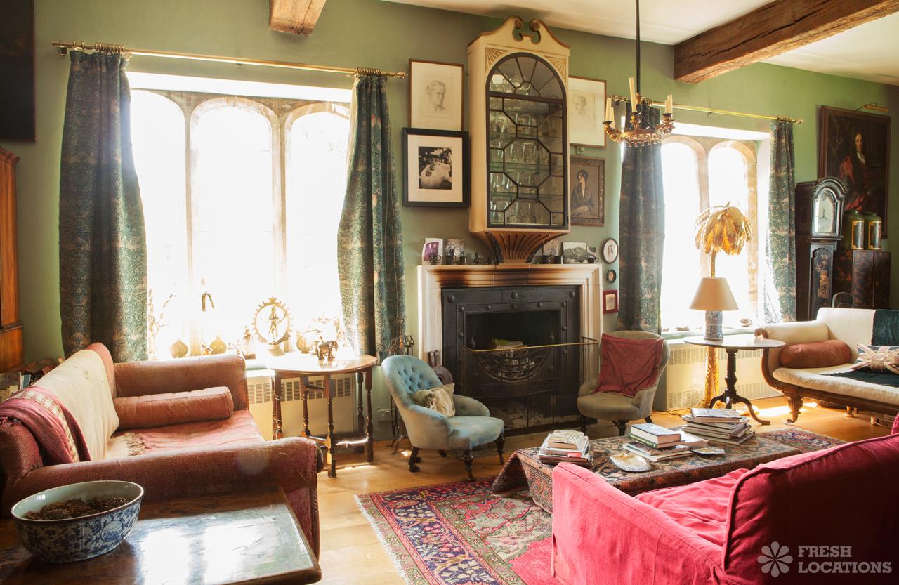 Stroud Manor Shoot Location | Fresh Locations