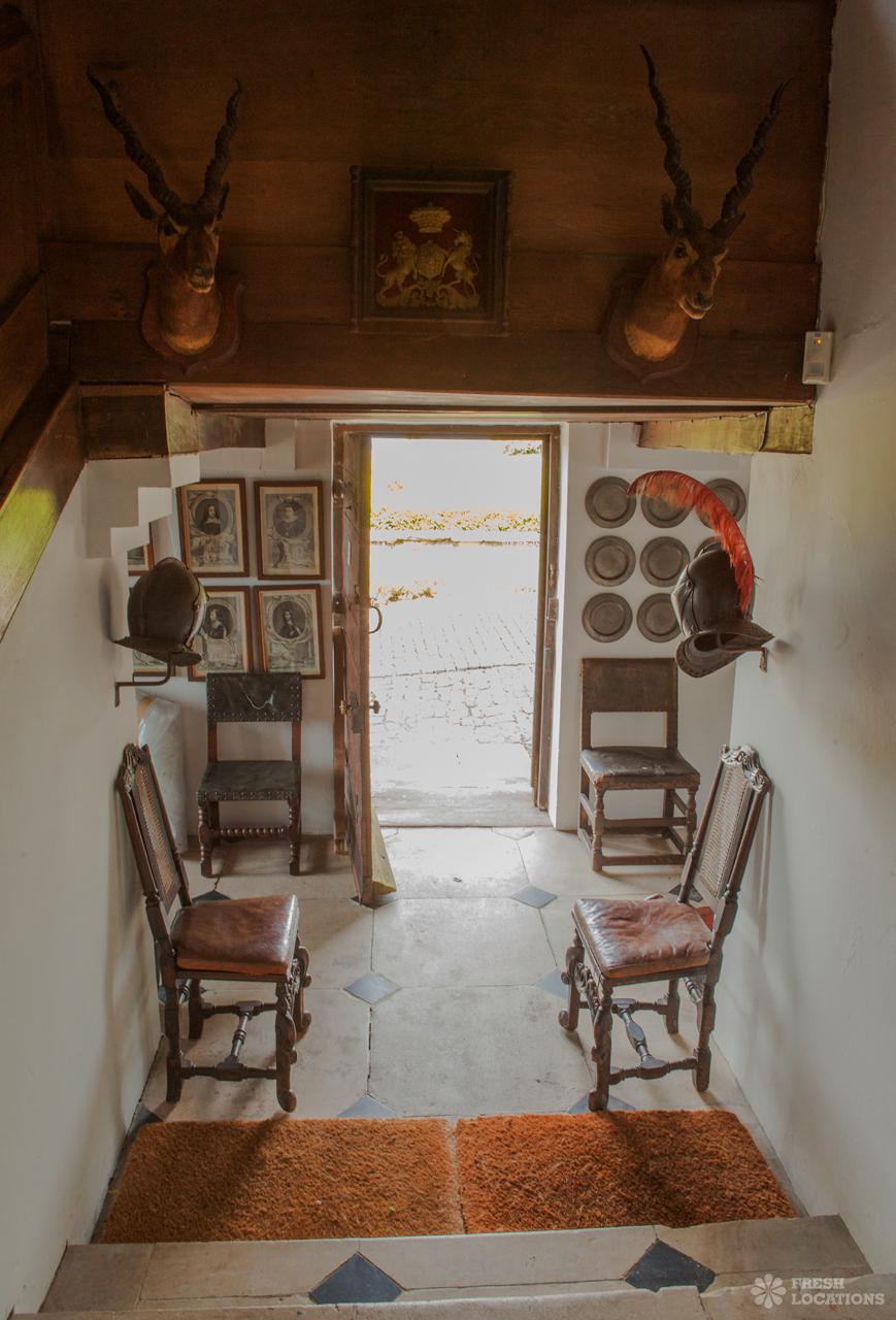 Stroud Manor Shoot Location | Fresh Locations