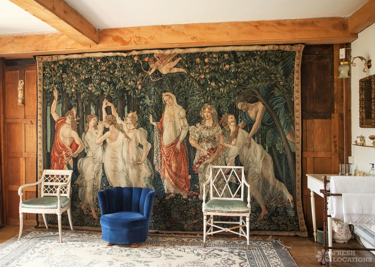 Stroud Manor Shoot Location | Fresh Locations