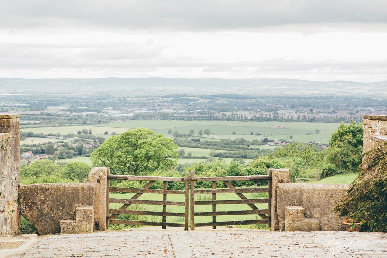 Stroud Manor Shoot Location | Fresh Locations