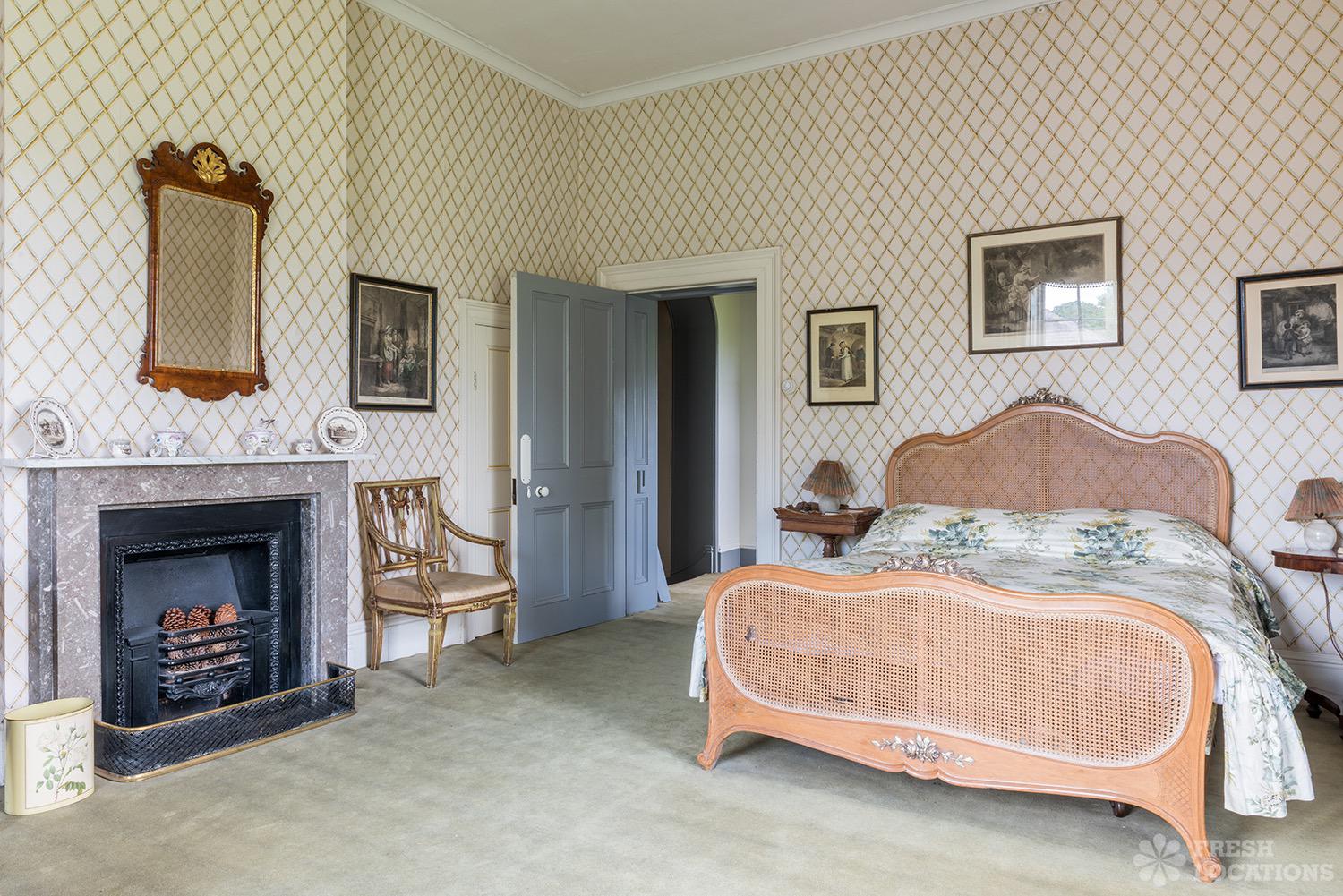 Hanbury House Shoot Location | Fresh Locations