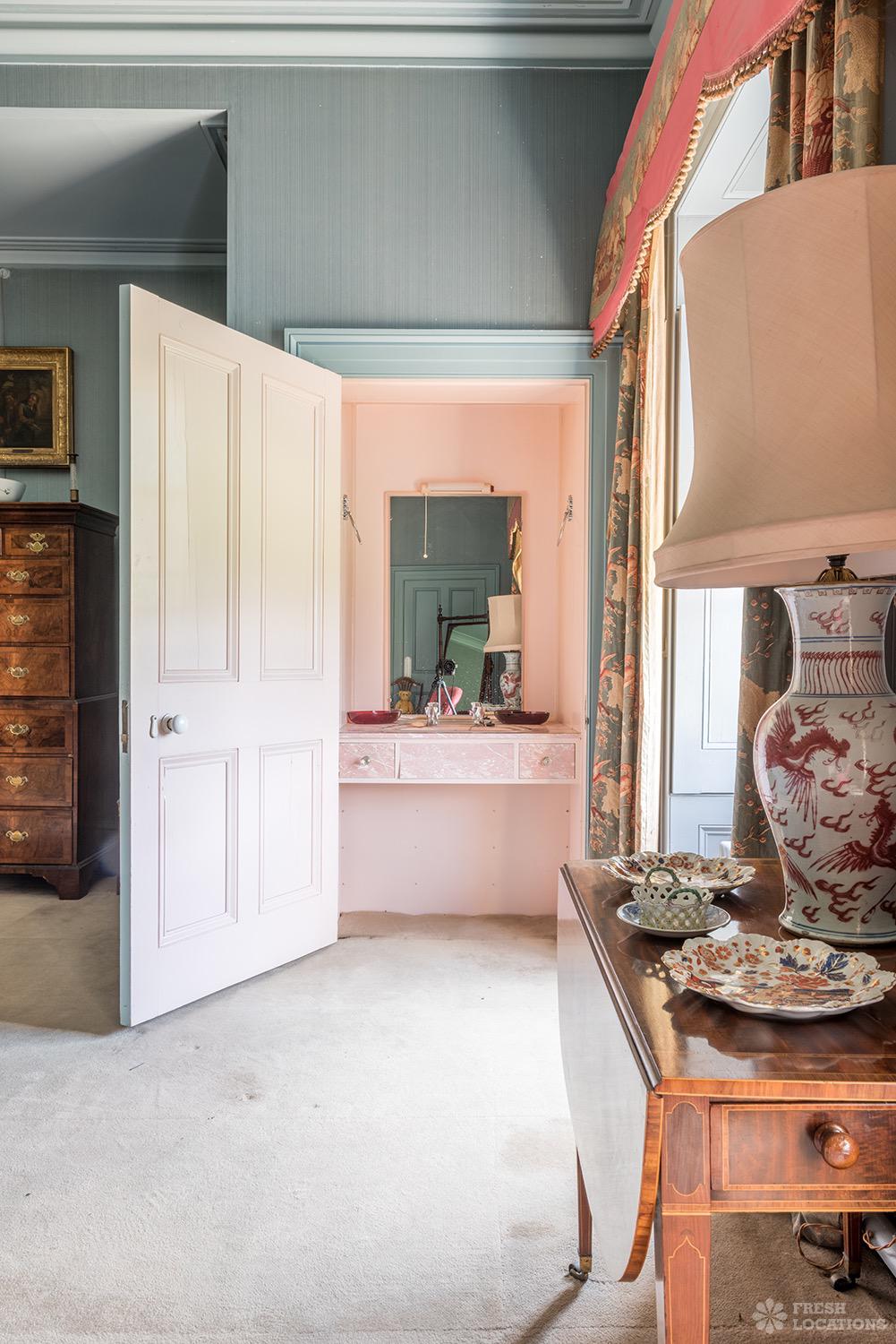 Hanbury House Shoot Location | Fresh Locations