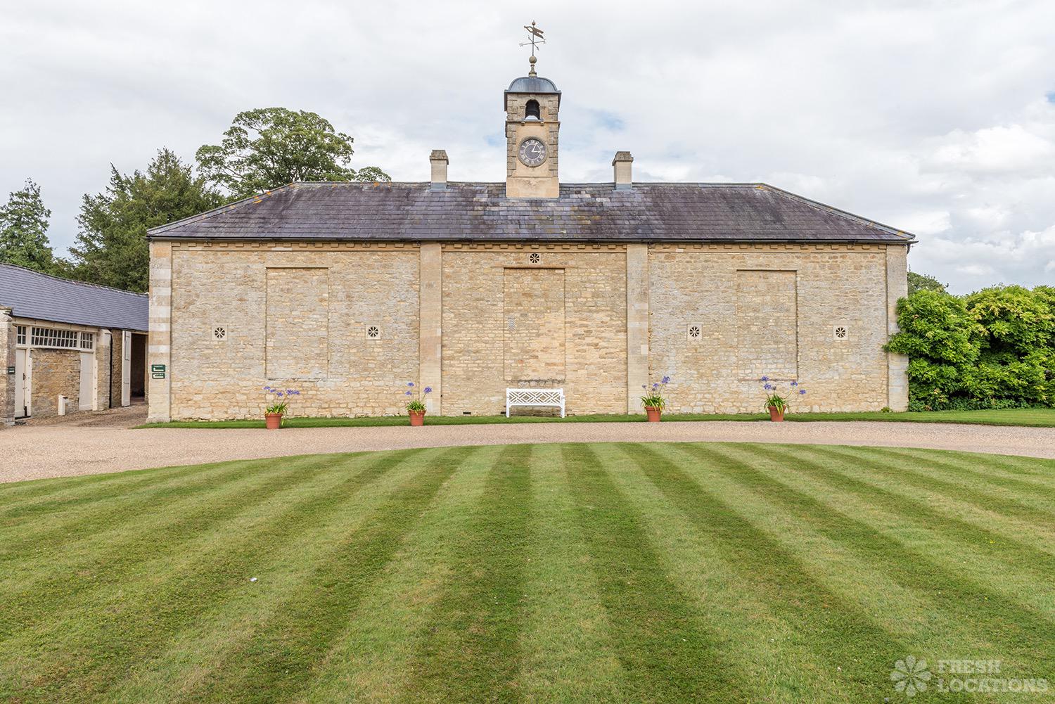 Hanbury House Shoot Location | Fresh Locations