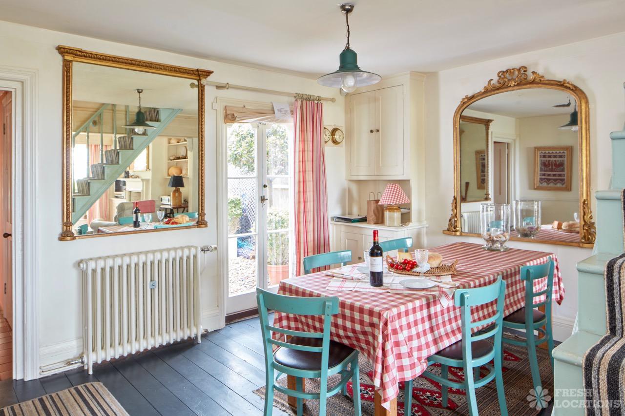 Kingsdown Beach Shoot Location | Fresh Locations