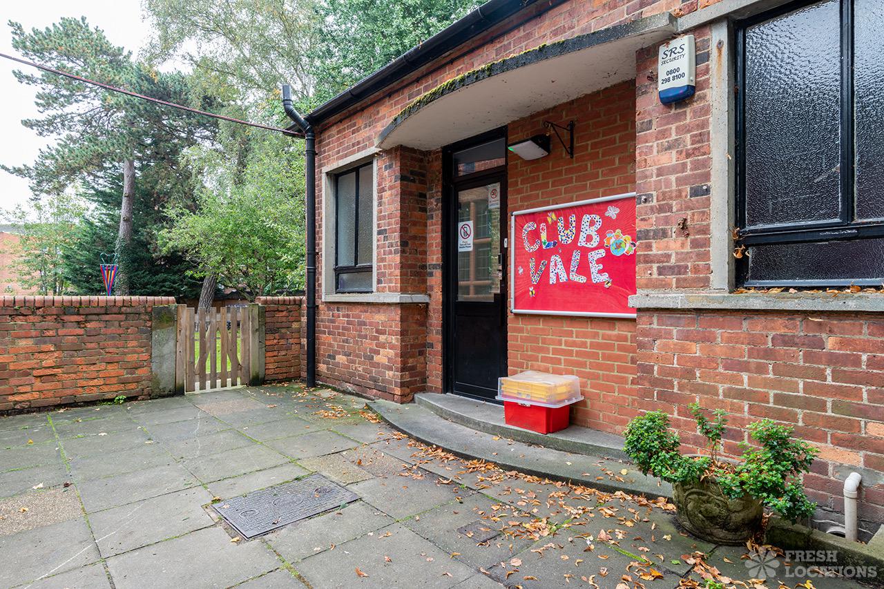 West Rise School Shoot Location | Fresh Locations