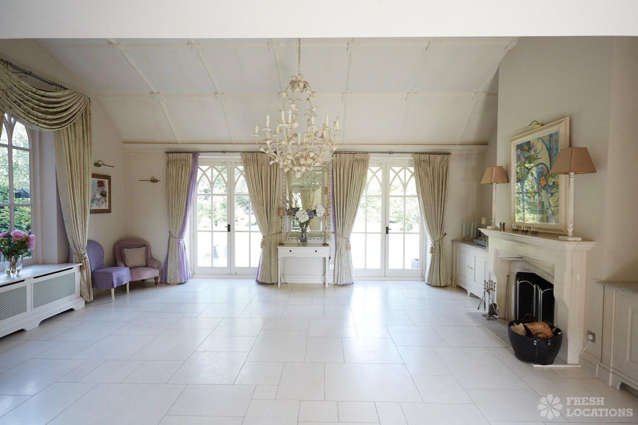 Burnham Manor Shoot Location | Fresh Locations