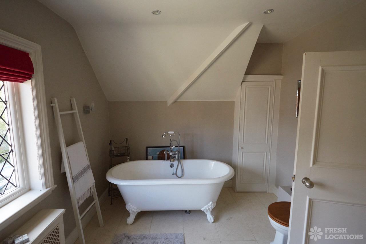 Burnham Manor Shoot Location | Fresh Locations