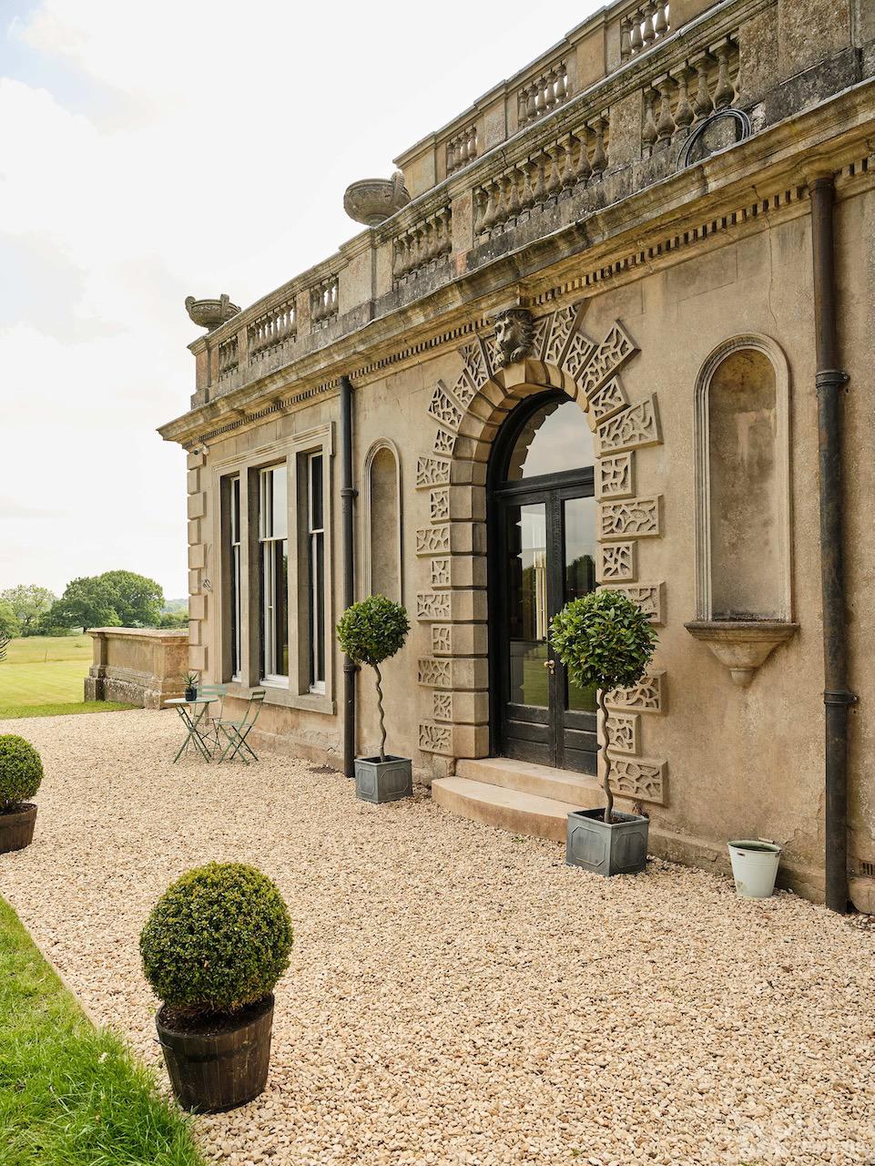 Solihull Hall Shoot Location | Fresh Locations