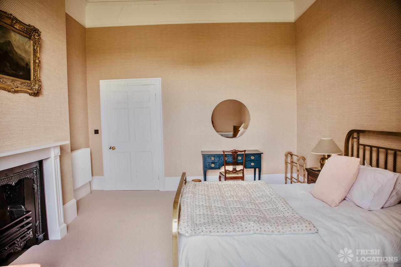 Bracon Ash Estate Shoot Location | Fresh Locations