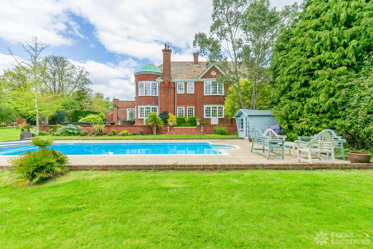 Oakhurst Hall Shoot Location | Fresh Locations