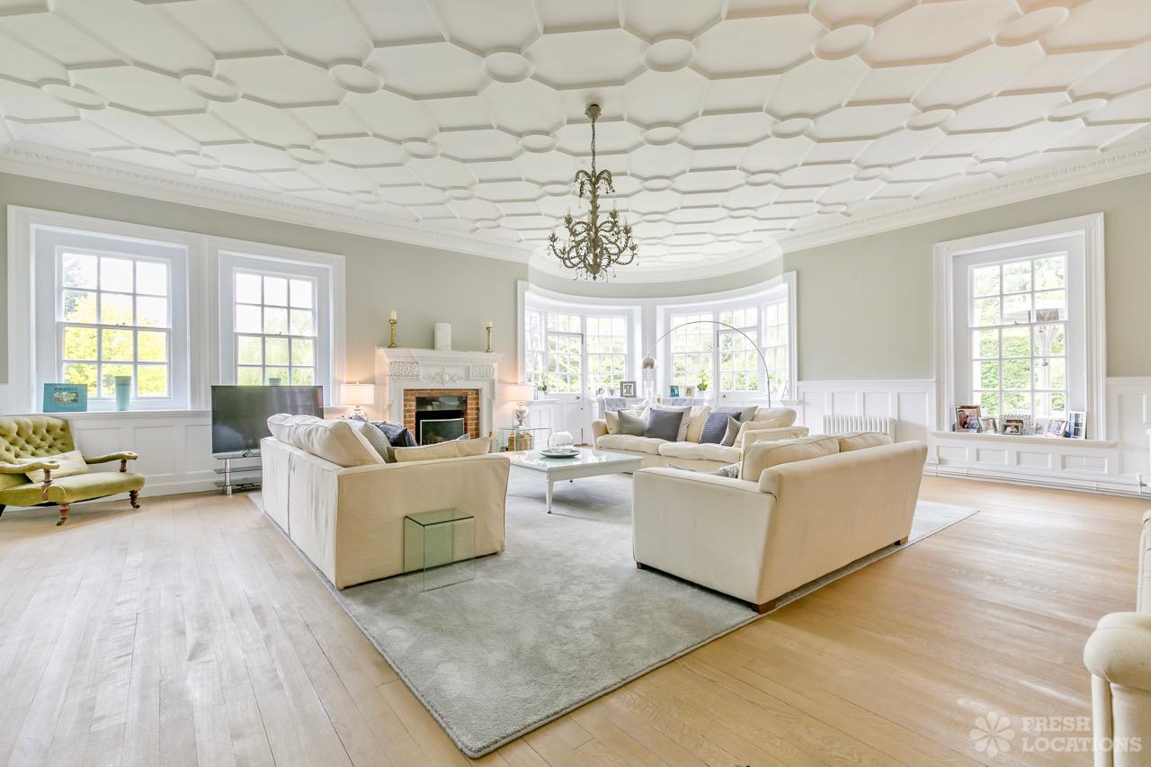 Oakhurst Hall Shoot Location | Fresh Locations