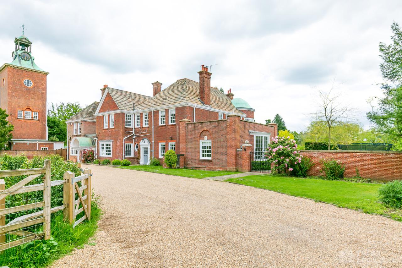 Oakhurst Hall Shoot Location | Fresh Locations