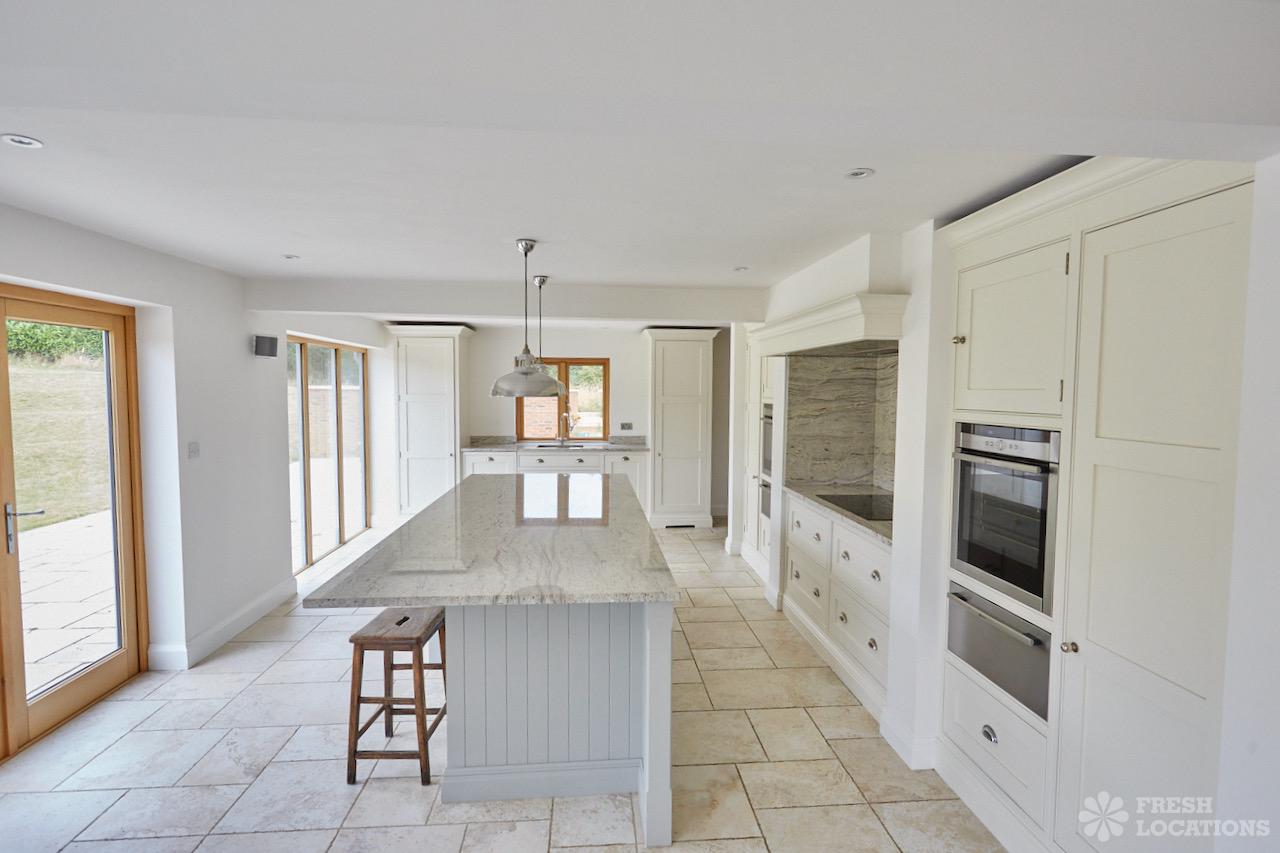 Bledlow Farm House Shoot Location | Fresh Locations