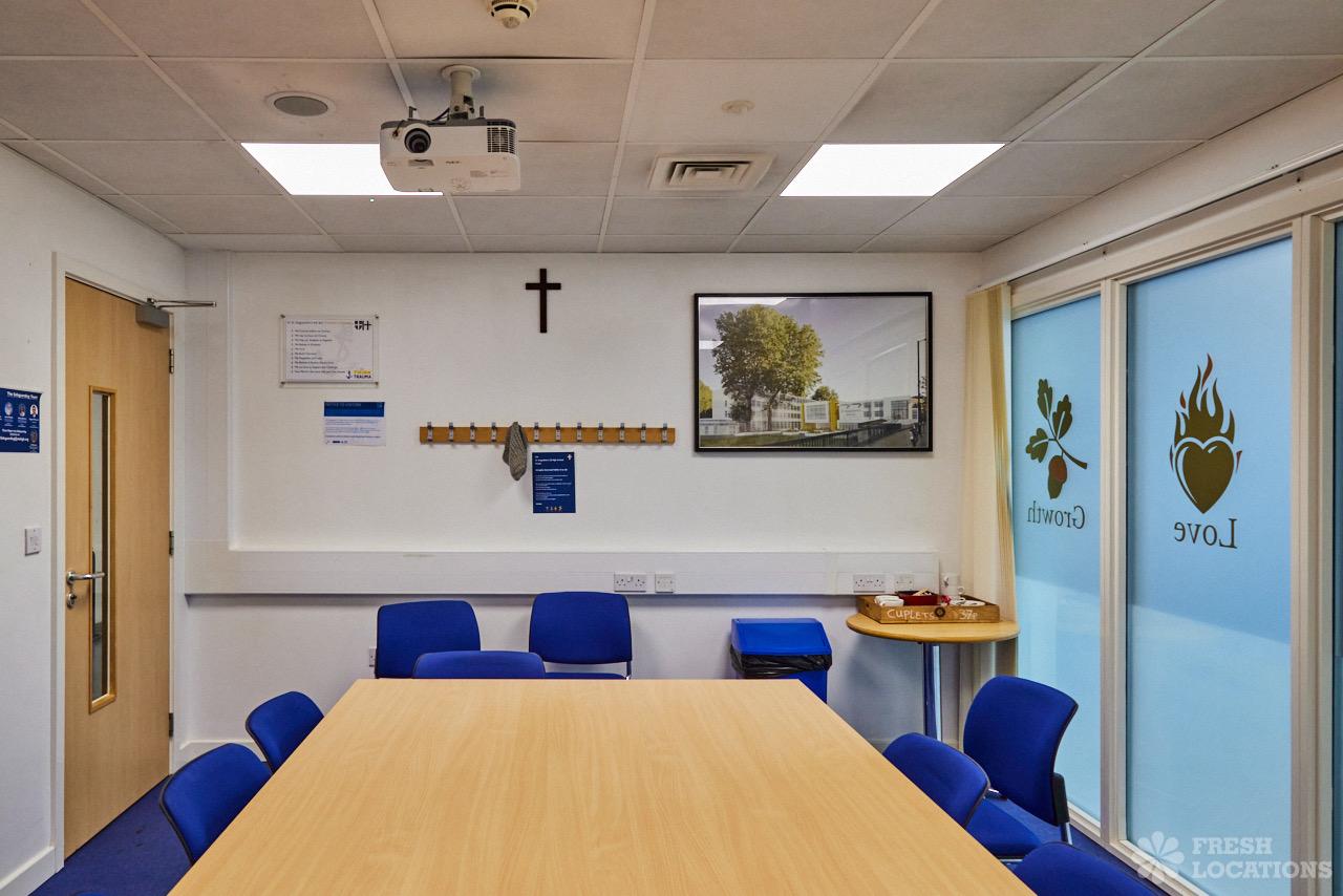 Kilburn High School Shoot Location | Fresh Locations