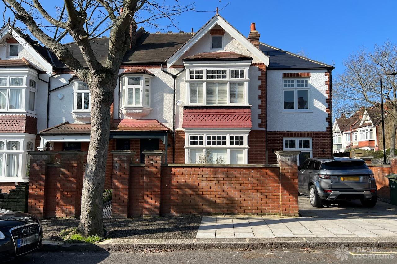 Ederline Shoot Location | Fresh Locations