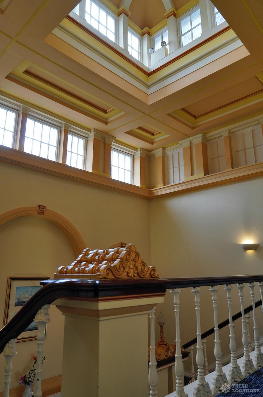 Oval Court Shoot Location | Fresh Locations