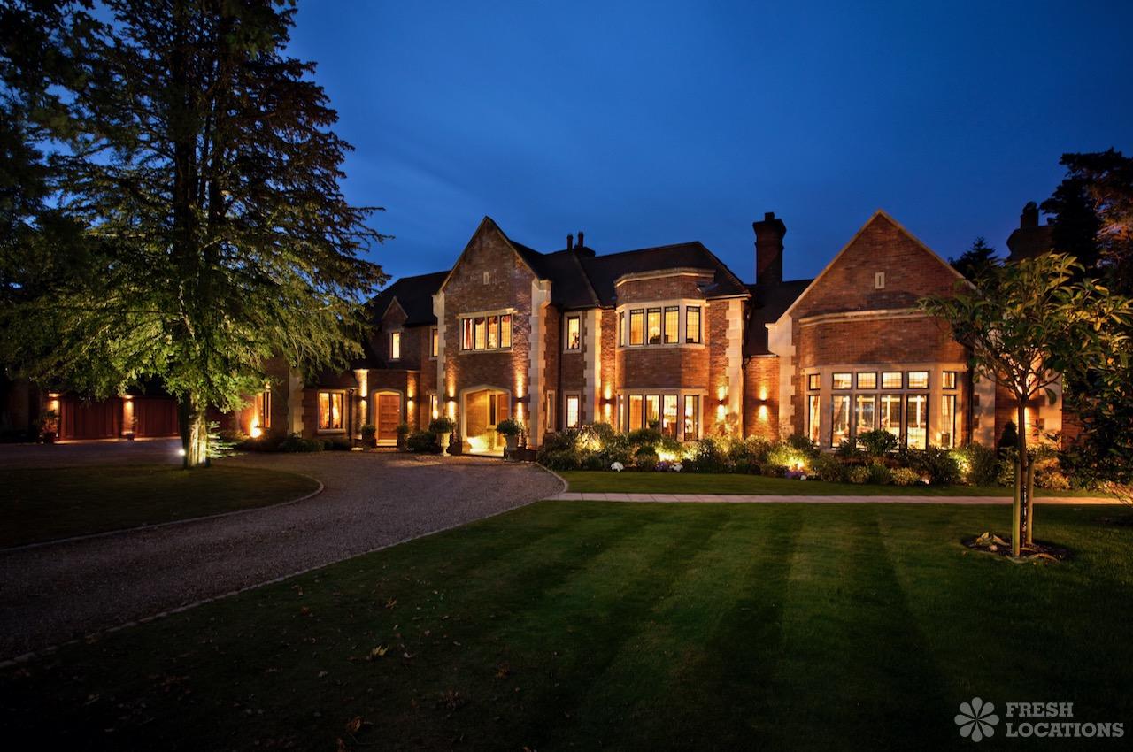 Chessfield Shoot Location | Fresh Locations