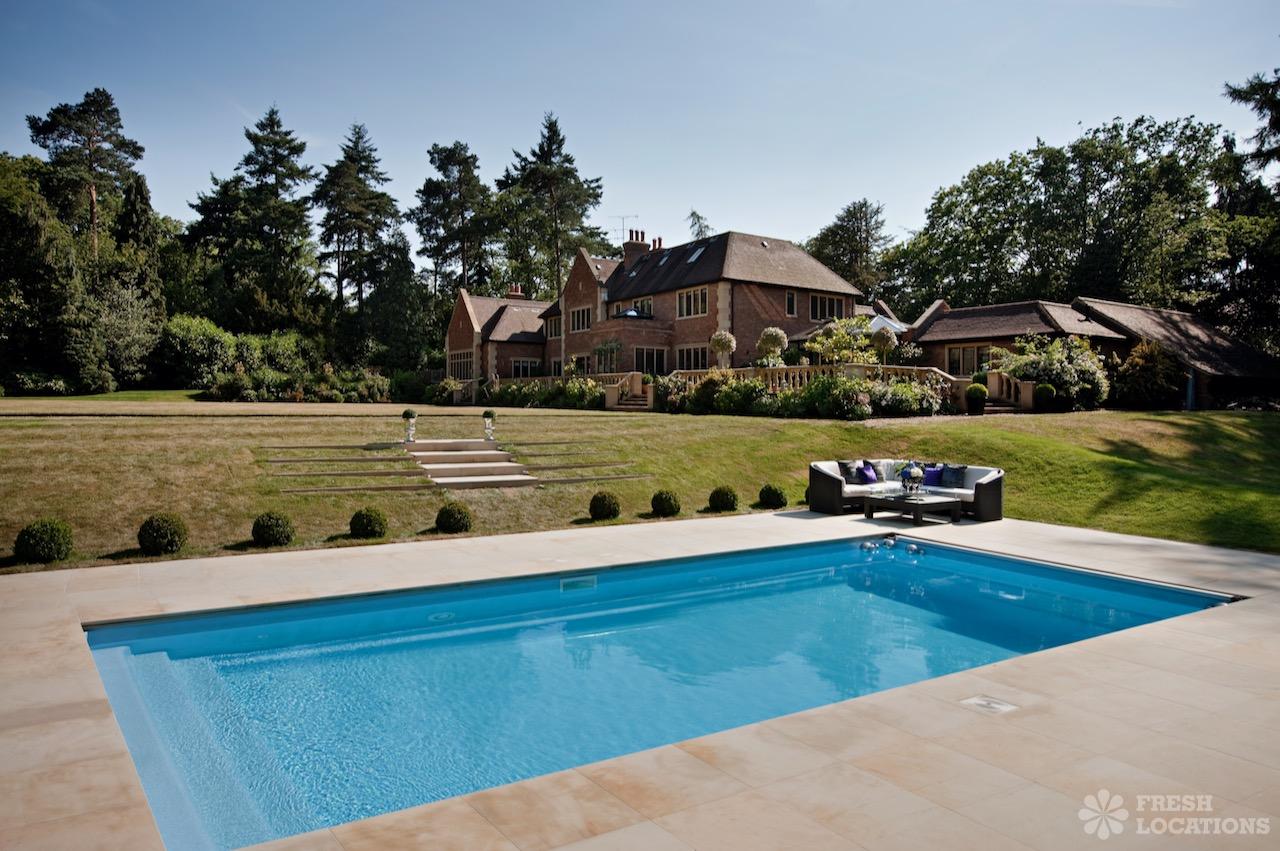 Chessfield Shoot Location | Fresh Locations