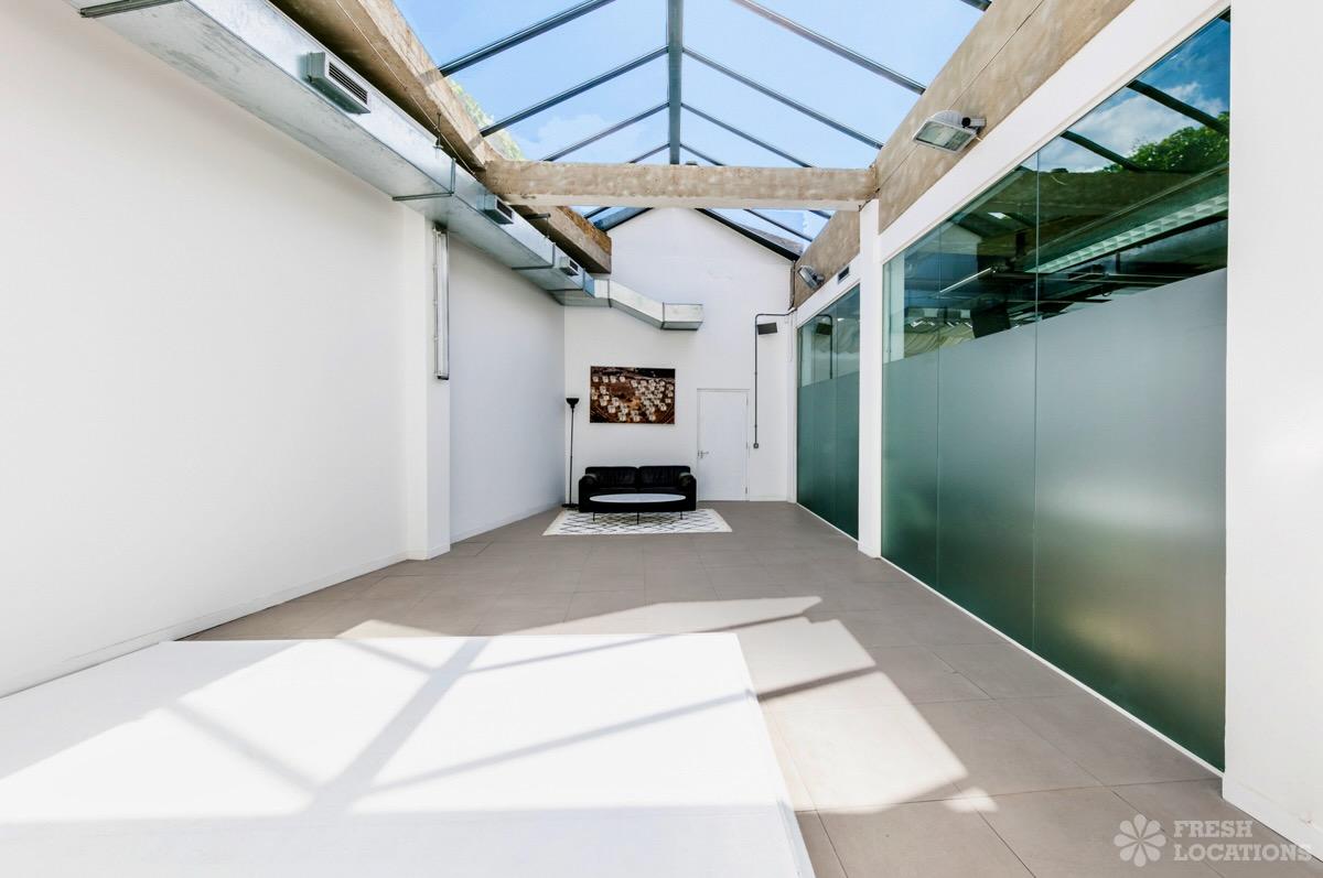 Sunlight Studio Shoot Location | Fresh Locations