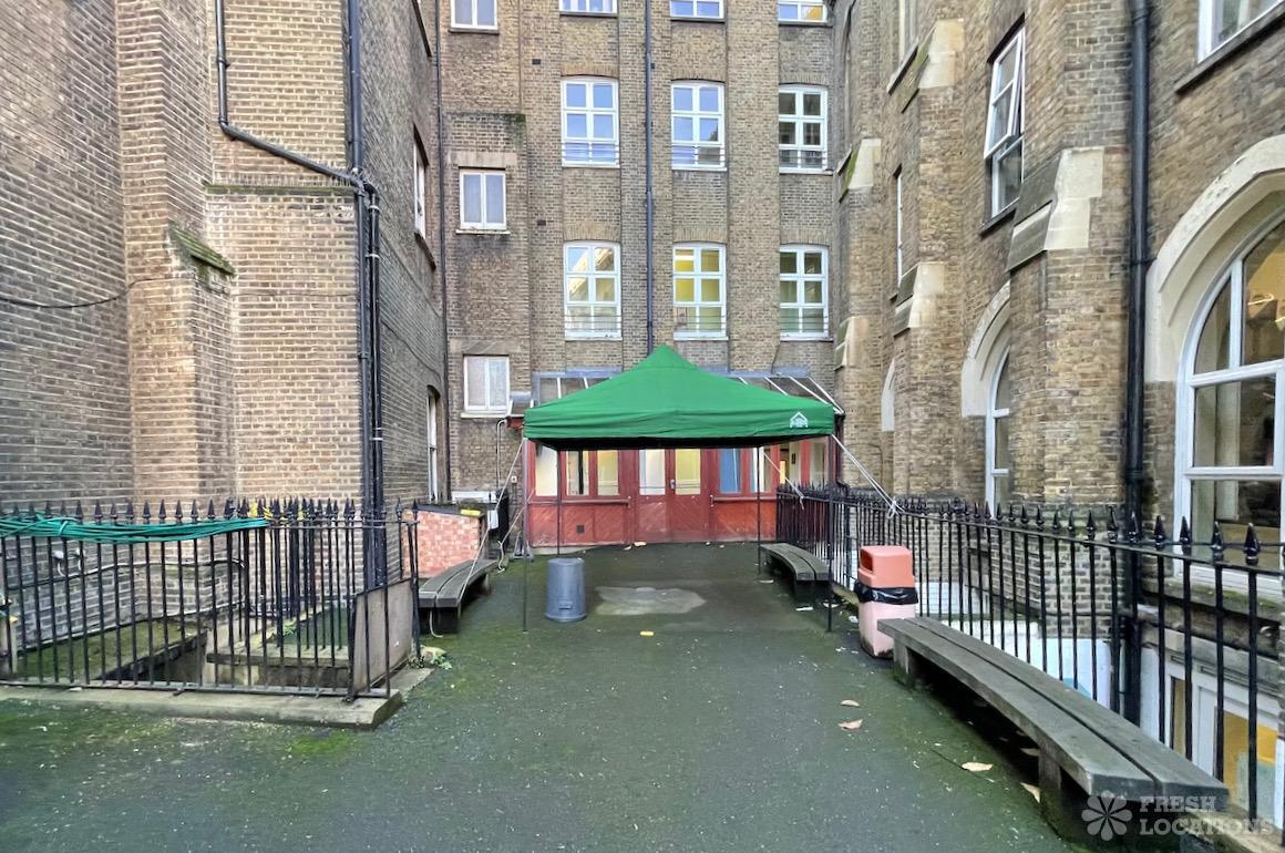 Colnbrook School Shoot Location | Fresh Locations