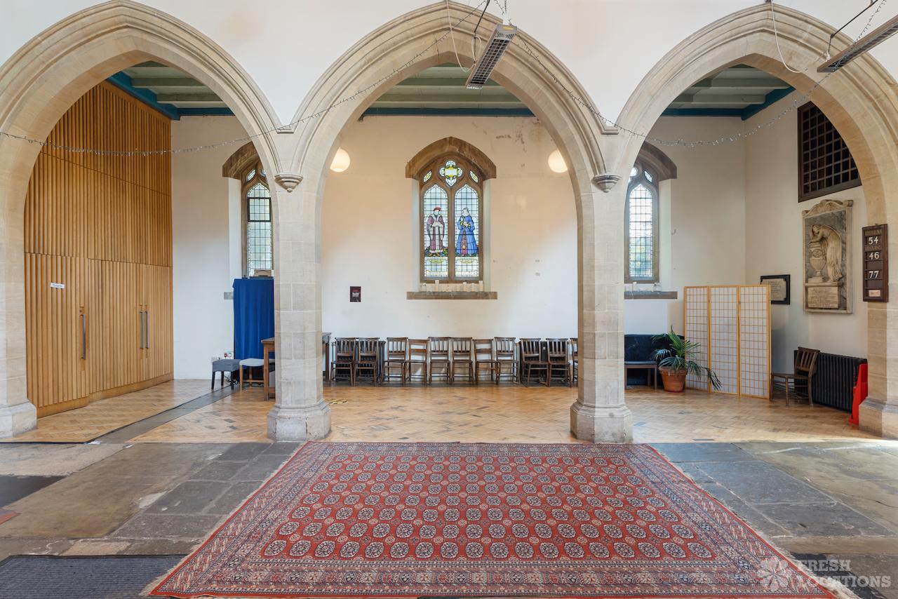 Clissold Church Shoot Location | Fresh Locations